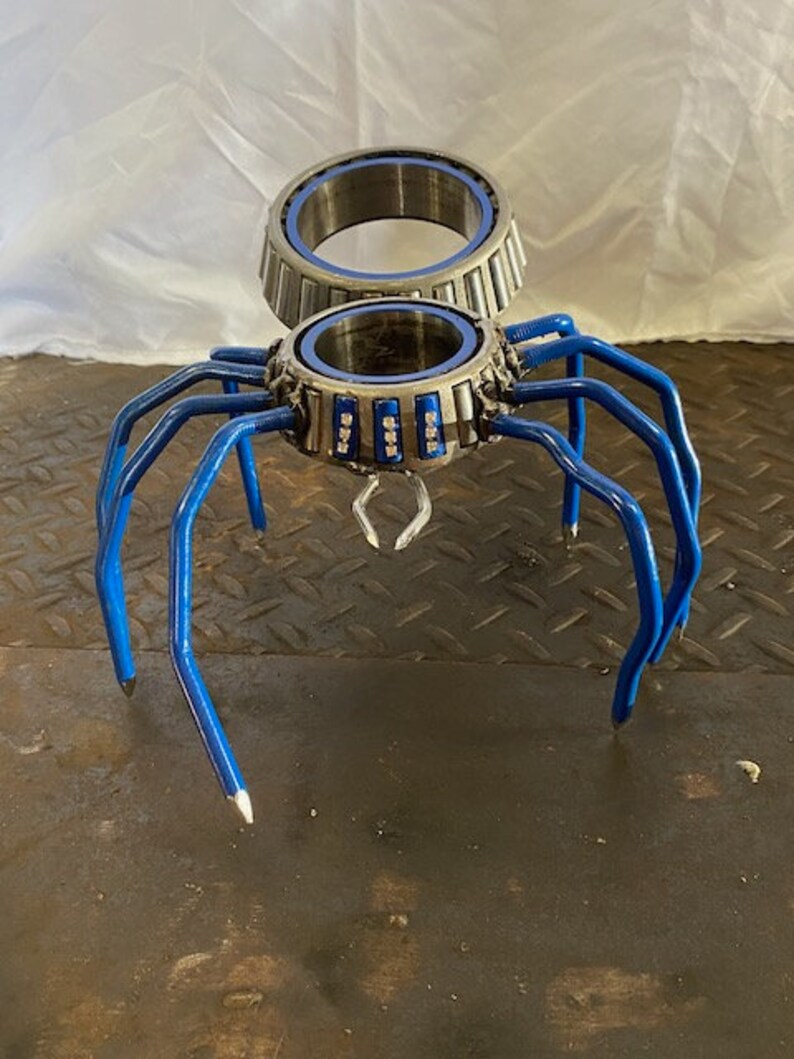 Bearing Spider (blue) - Etsy
