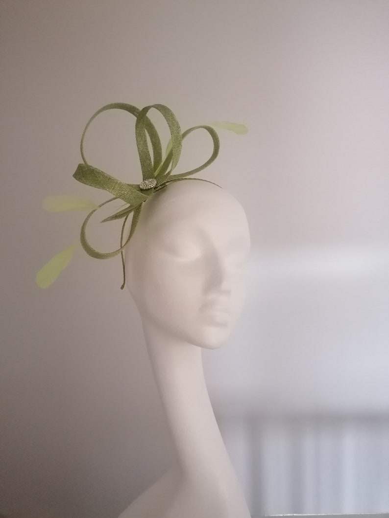 Green Fascinator Ideal Wedding Fascinator, or the Races. Handmade ...
