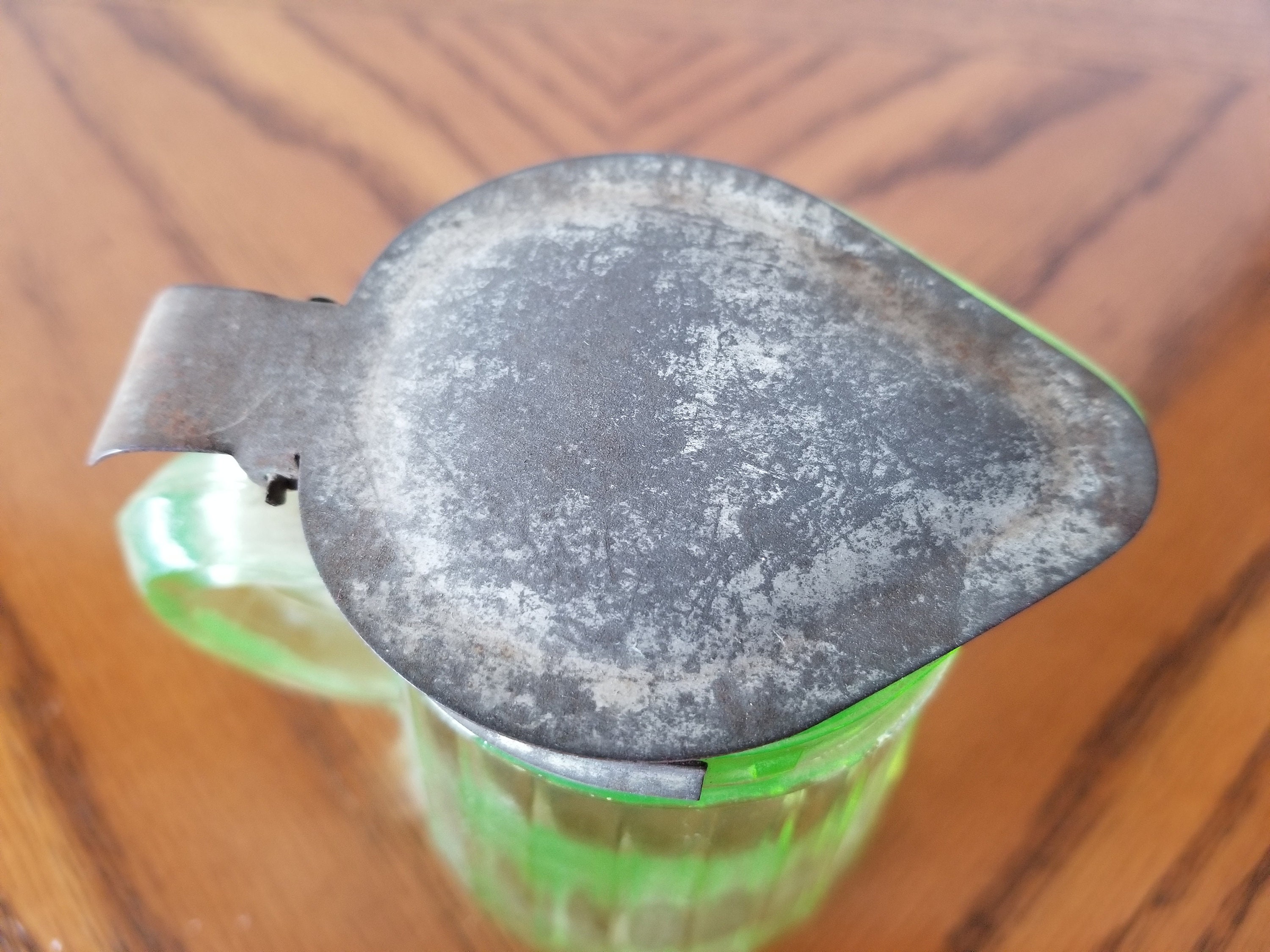 Anchor Hocking Green Uranium Glass Syrup Pitcher With Metal Top - Etsy