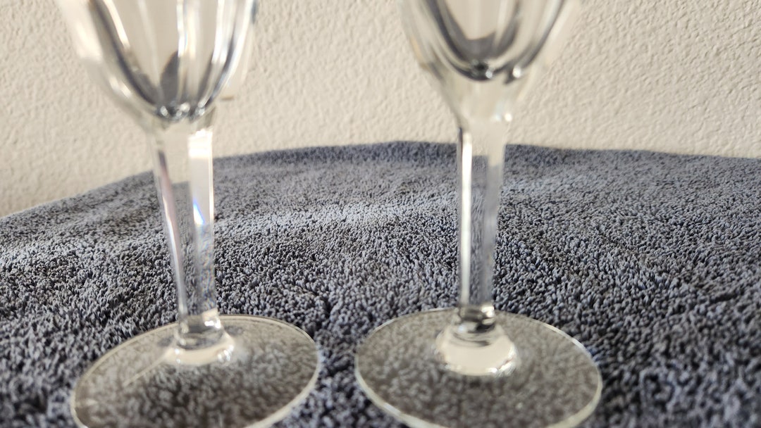 Colonial Crystal Cordial 1oz Wine Glass, Stemware. Set of 2 - Etsy