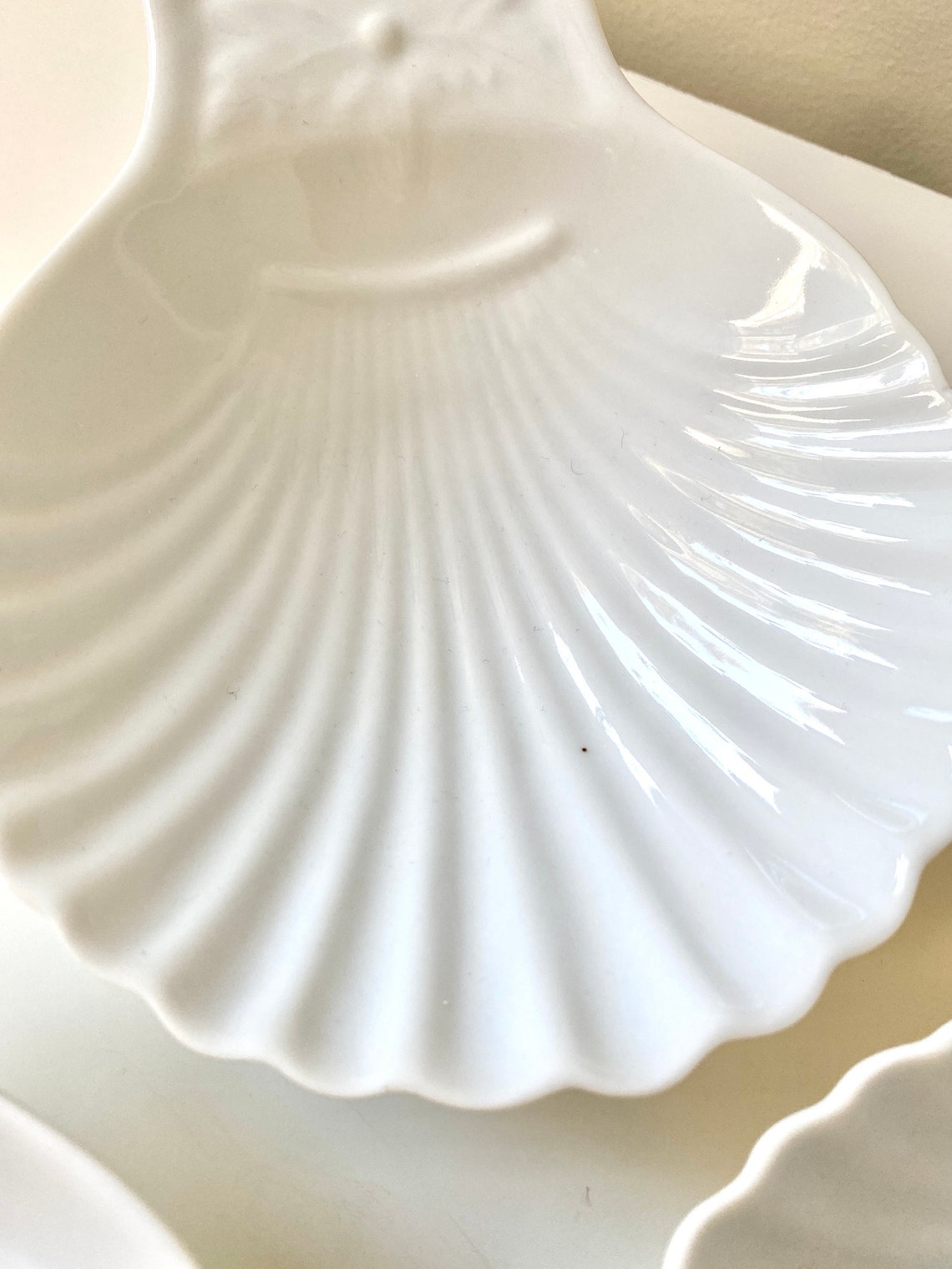 Vintage White Apilco Scallop-shaped Cookware Dishes Made in France ...
