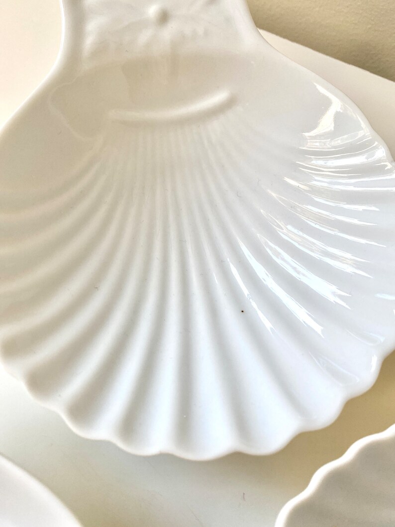 Vintage White Apilco Scallop-shaped Cookware Dishes Made in France ...