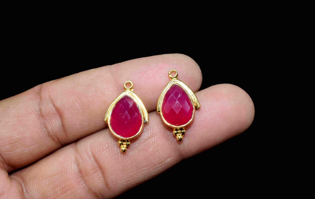 Ruby 9x13mm Pear Shape Bezels Pendant/ruby Gold Plating - Etsy