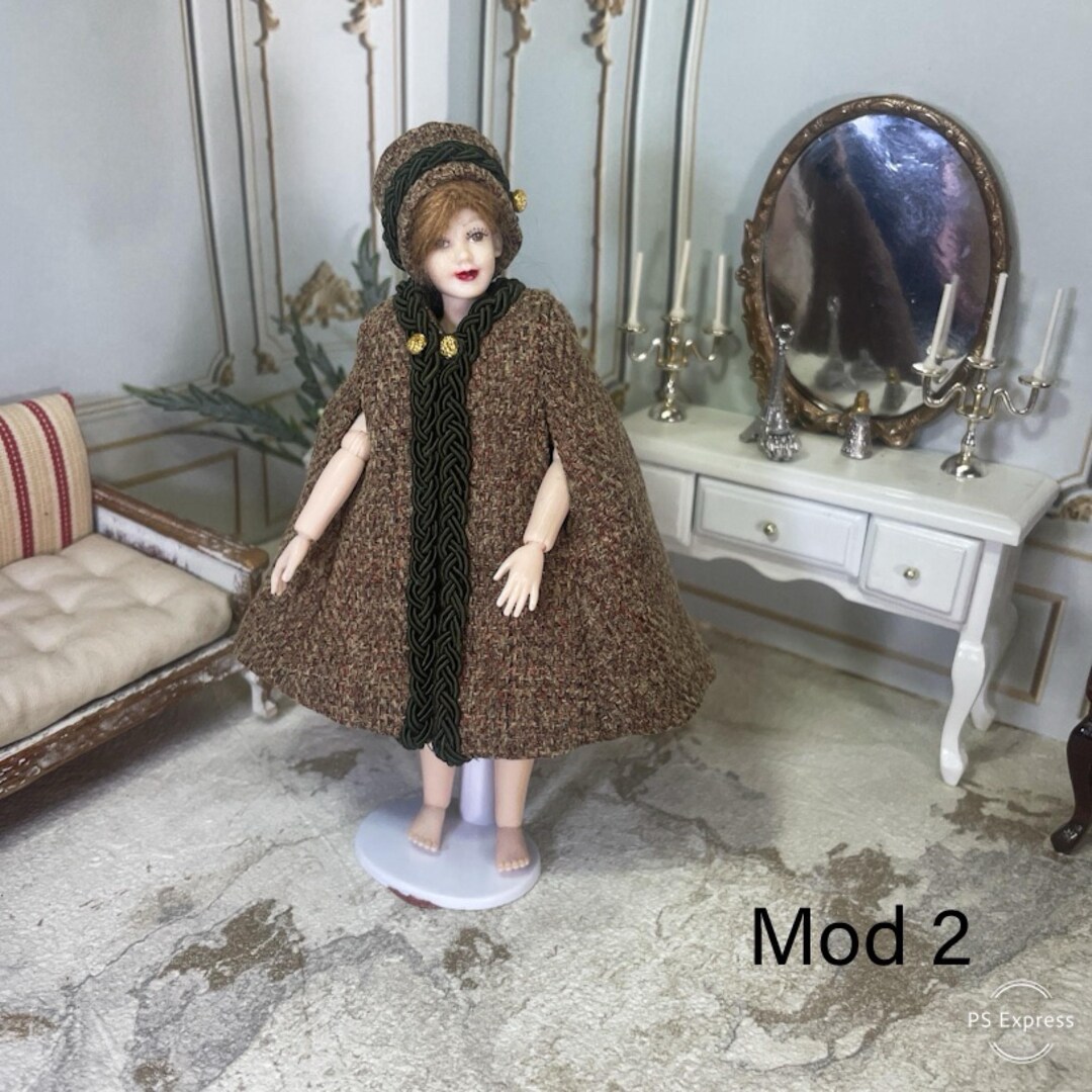Miniature Velvet Cape for Doll, 1:12 Scale Dollhouse Clothes, Green ...