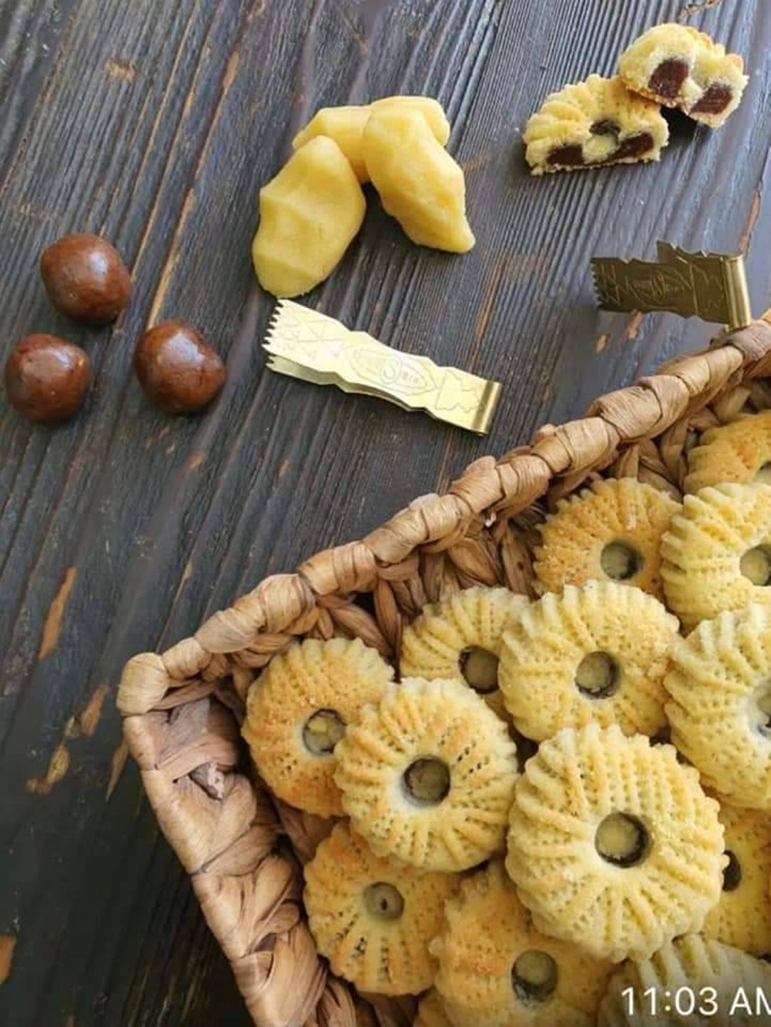 Metal Tong Mamoul Pistachio and Ajwa Tong Handmade - Etsy