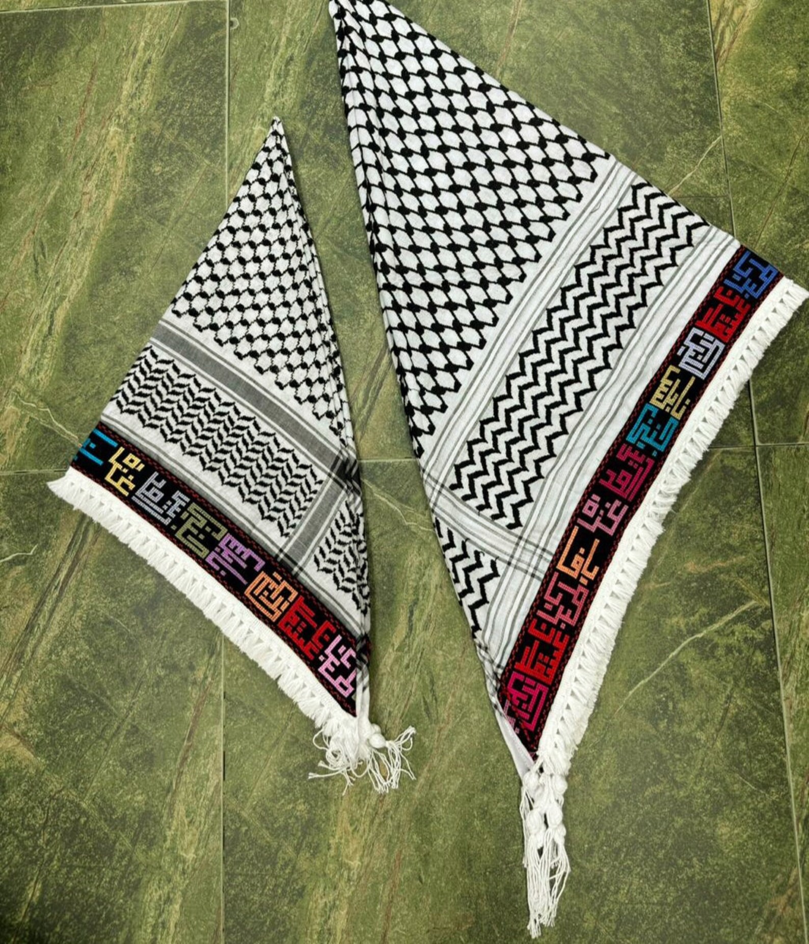 Keffiyeh Shemagh Embroidered With Hand Embroidery With A Palestinian ...