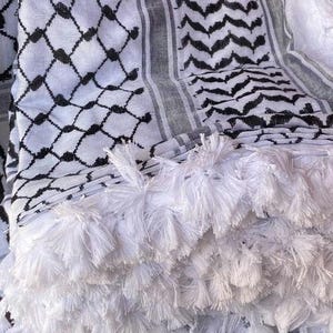 Arab Scarf Shawl Shemagh Headscarf Handmade in Jordan Traditional ...