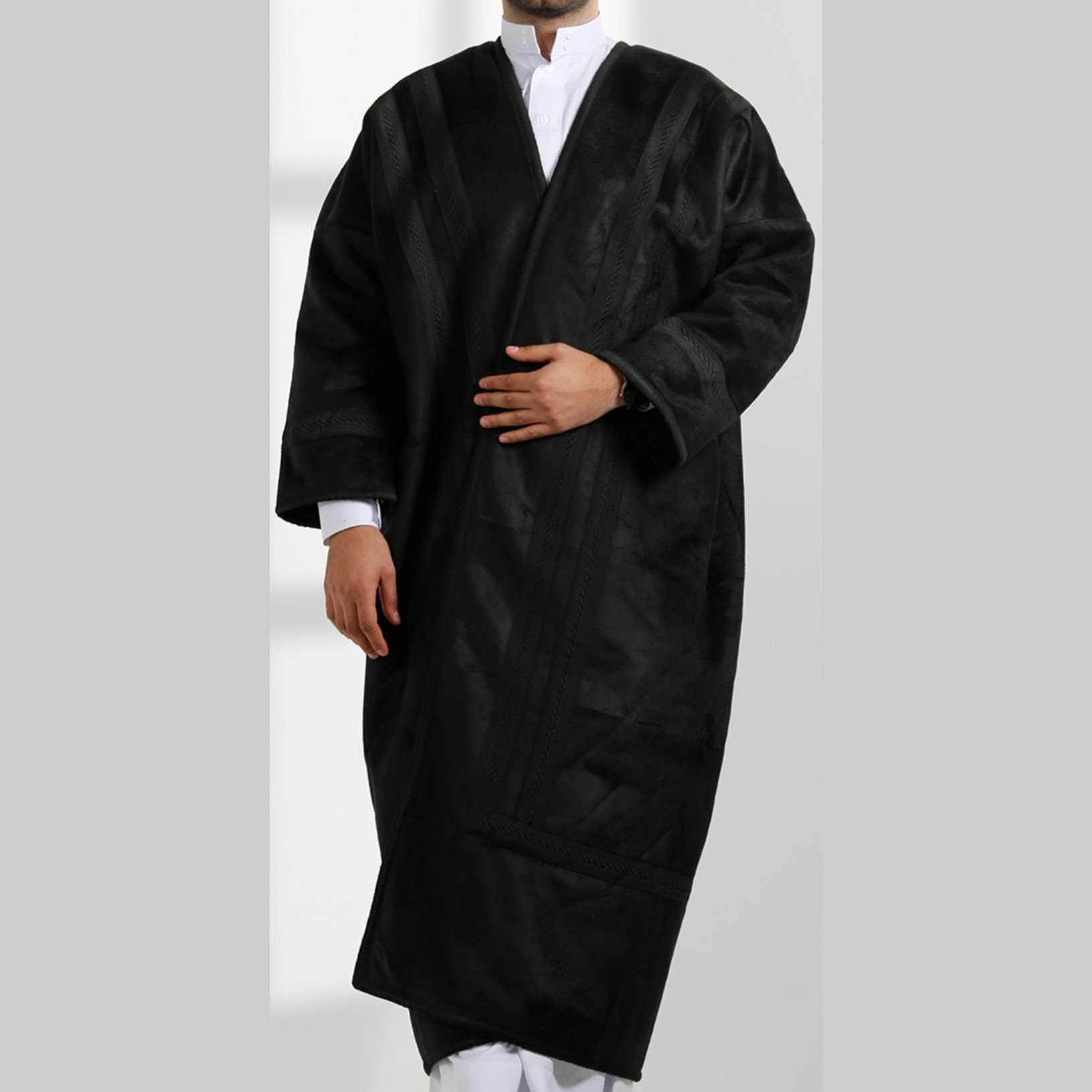 Farwa Coats Hand-stitched From Heavy Fur to Protect Against the Extreme ...