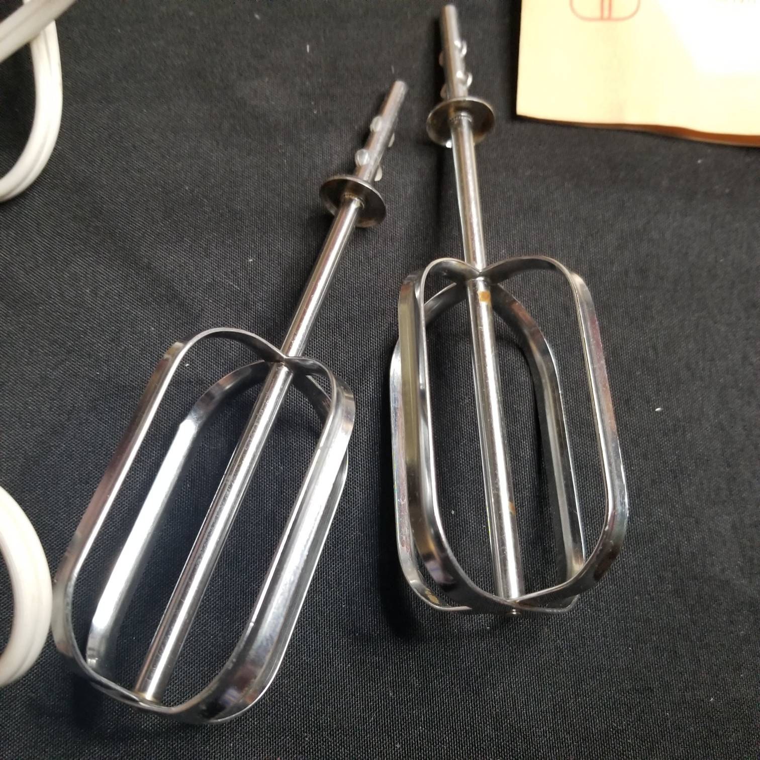 VTG Waring Hand Mixer Model HM1101 White - Etsy