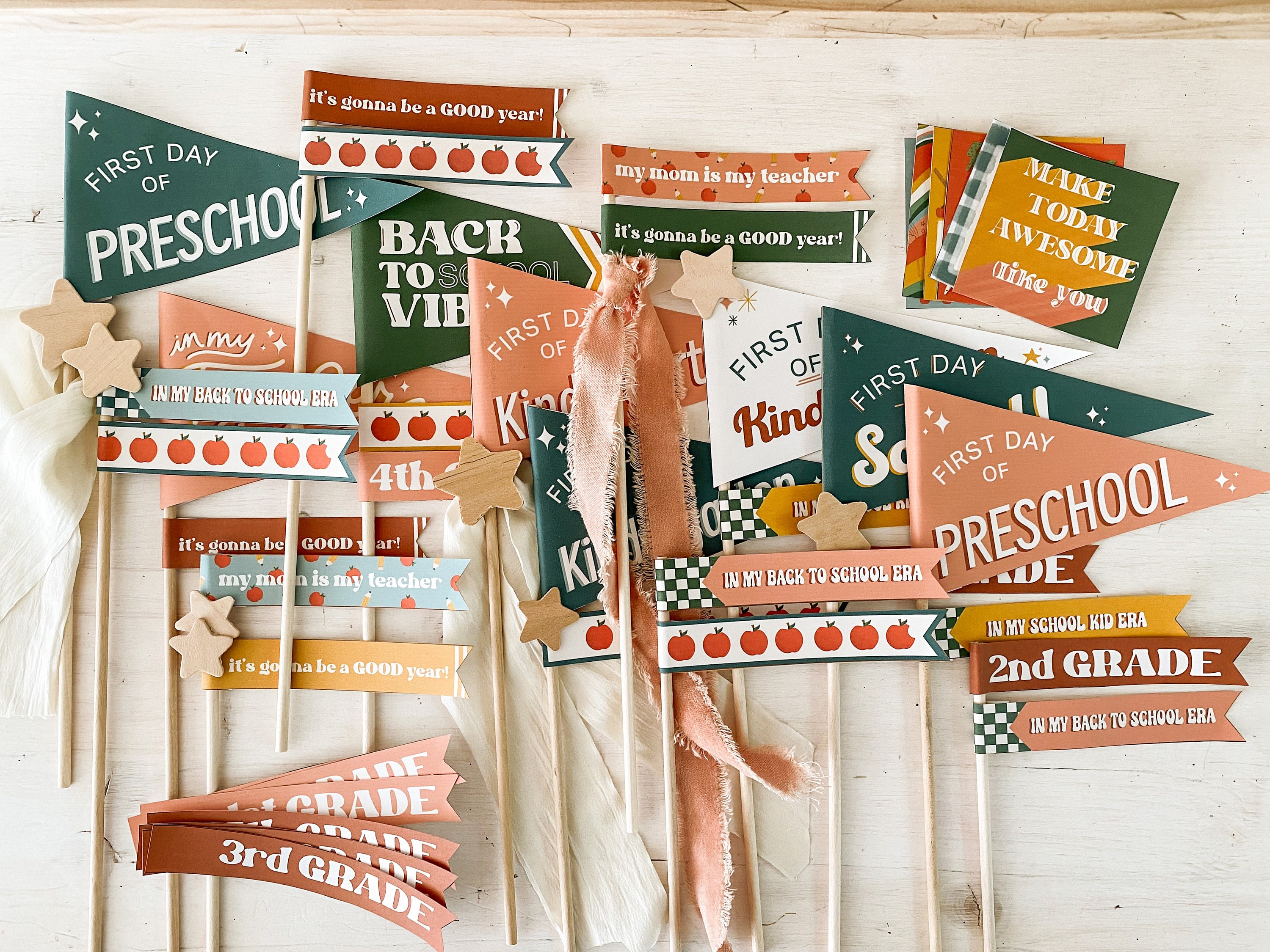 First Day of School Pennants Printable, Lunch Notes, and Decorative ...