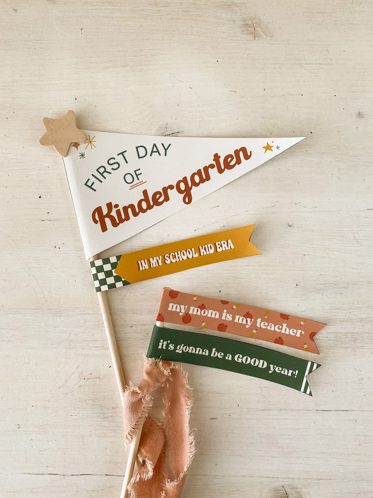 First Day of Kindergarten Pennants, Lunch Notes, and Back to School ...