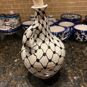 Keffiyeh Palestinian Ceramic Oil Dispenser Hand Painted and Handmade in ...