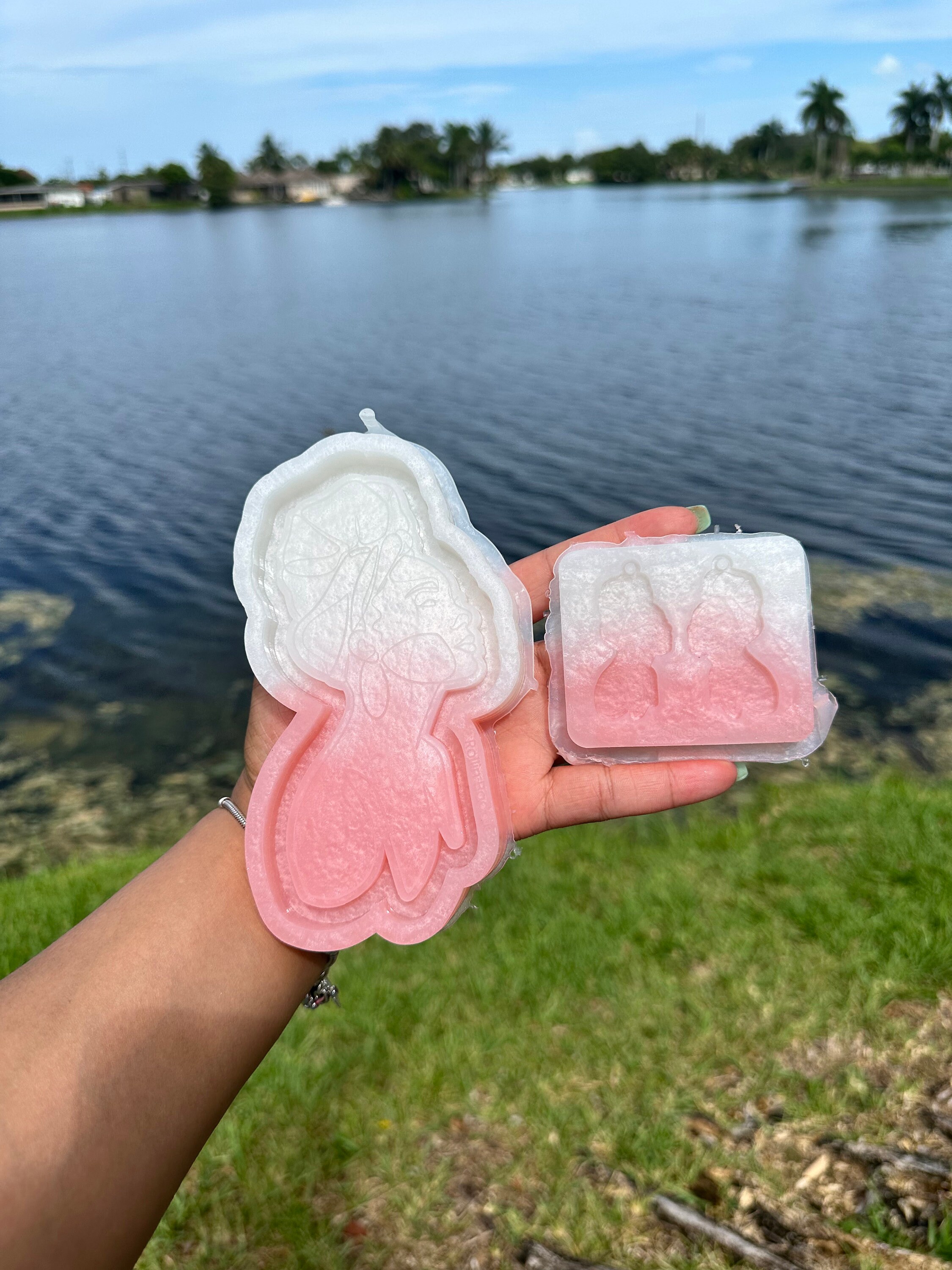 Woman Diva in Head Wrap One Line Art Trinket Tray or Earrings - Etsy