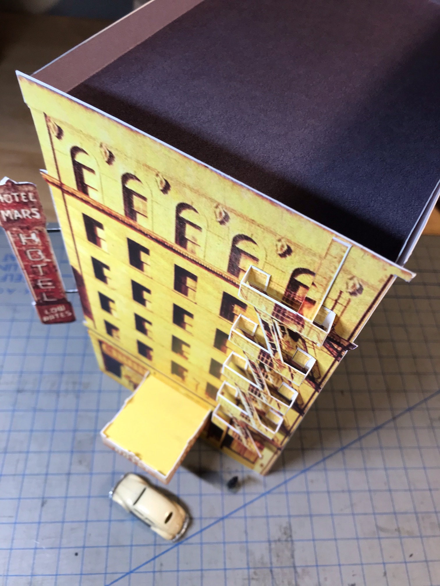 Mars Building HO (1:87) Scale Model Kit - Etsy