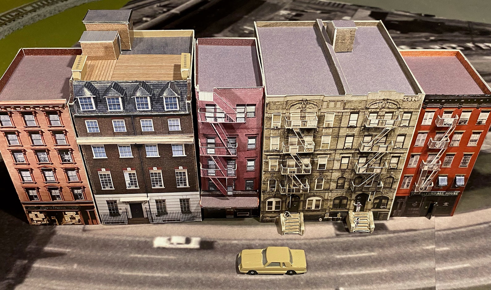 N Scale City Block Kit – (5) Five Detailed Model Buildings (1:160) NO ...