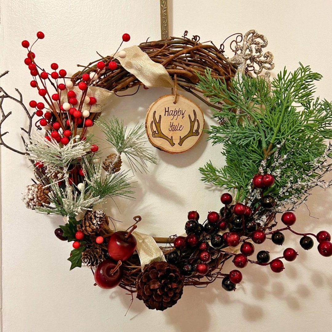 Happy Yule Wreath, Yule Decor, Winter Solstice Wreath, Pagan Decor ...