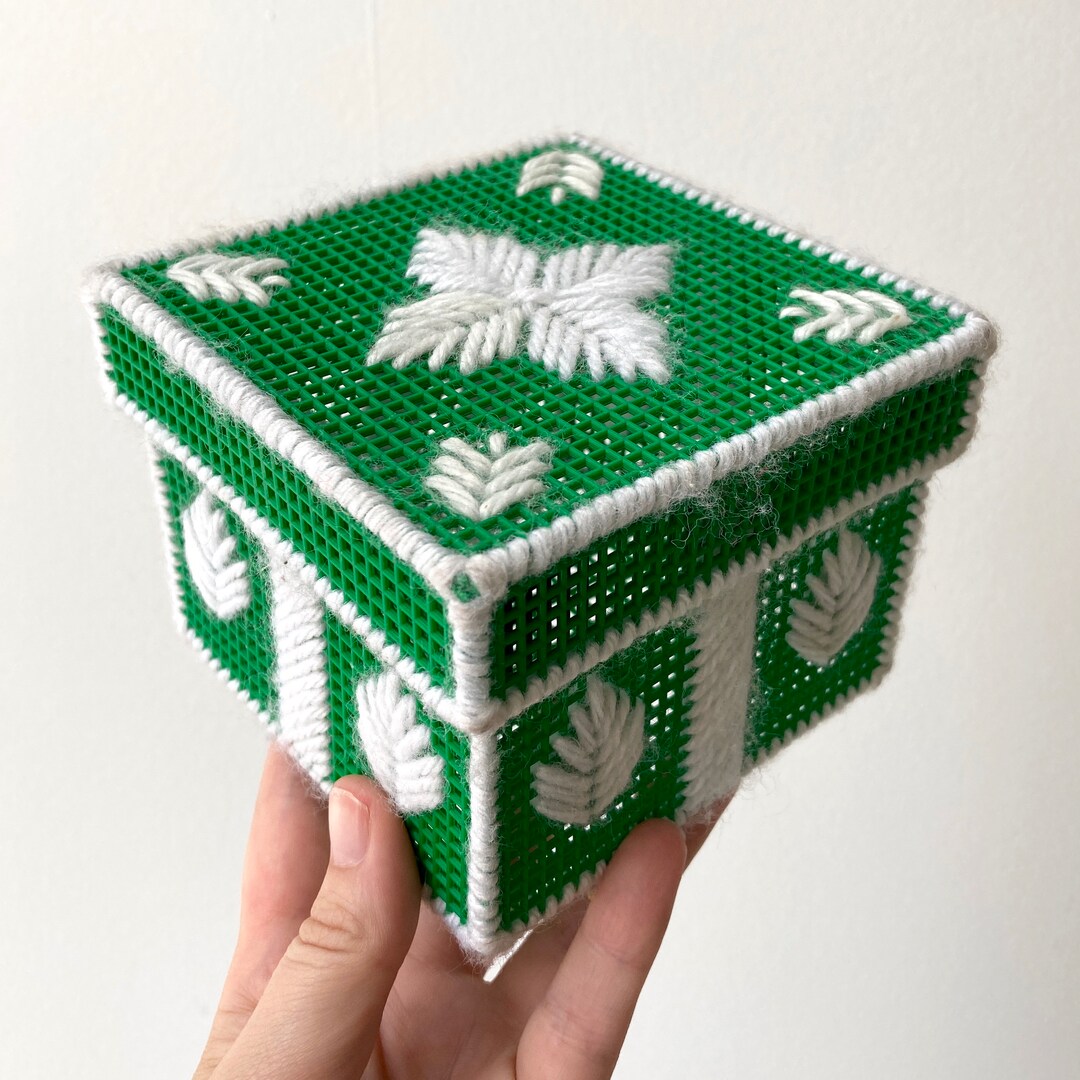 Vintage Plastic Canvas Hand Stitched Box / 1970s Green Trinket Box With ...
