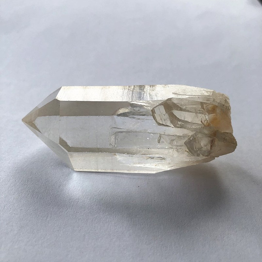 Natural Clear Raw Quartz Crystal Point Wand Reiki Healing Chakra ...