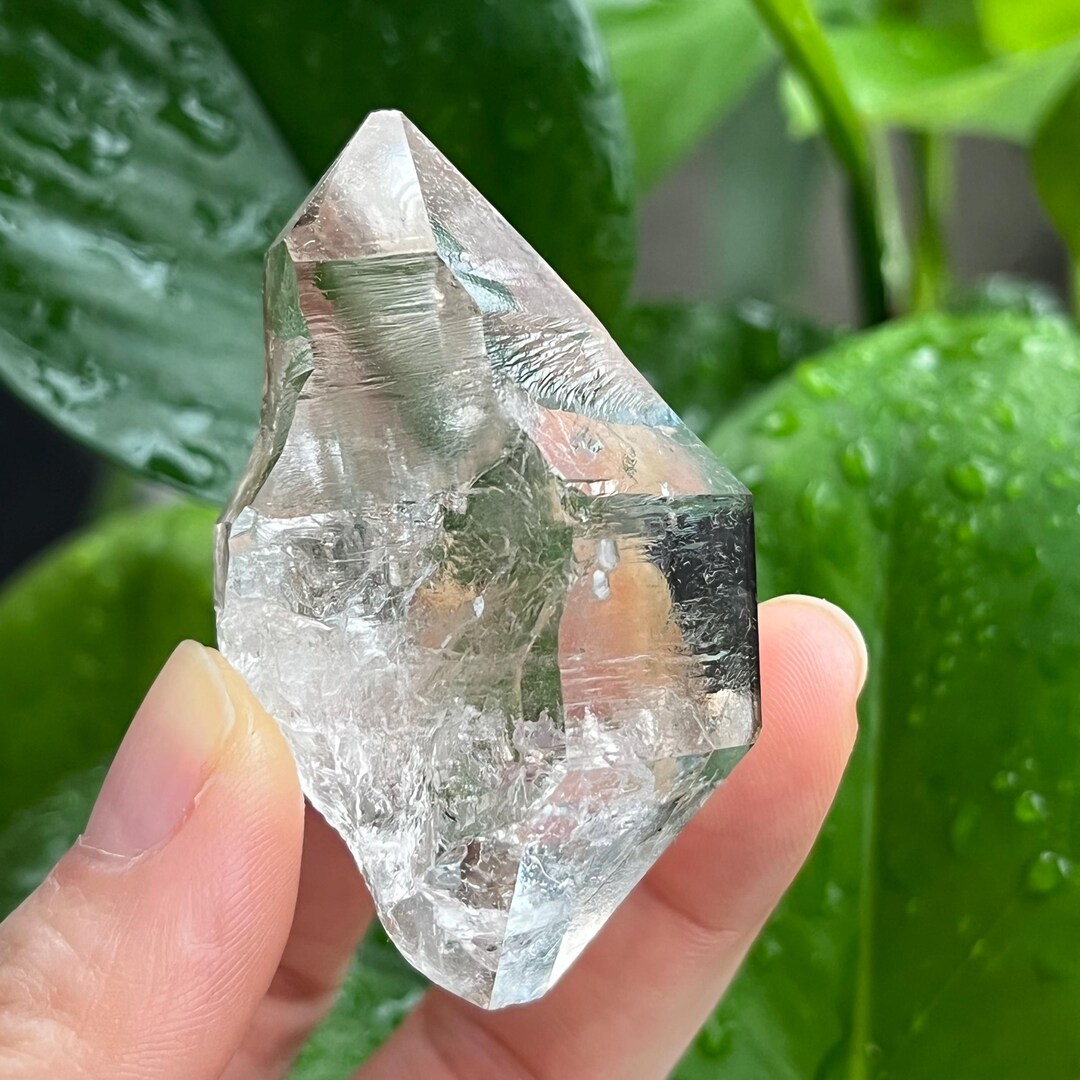 Skeletal Elestial Quartz Crystal Point, Reiki Healing Stone #25102705 ...