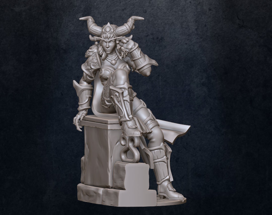 Elven Queen Miniature - Etsy