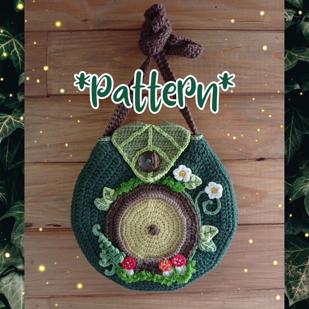 Round Door Crossbody Bag, Cottagecore, Fantasy, Cosplay, Halfling Fan ...