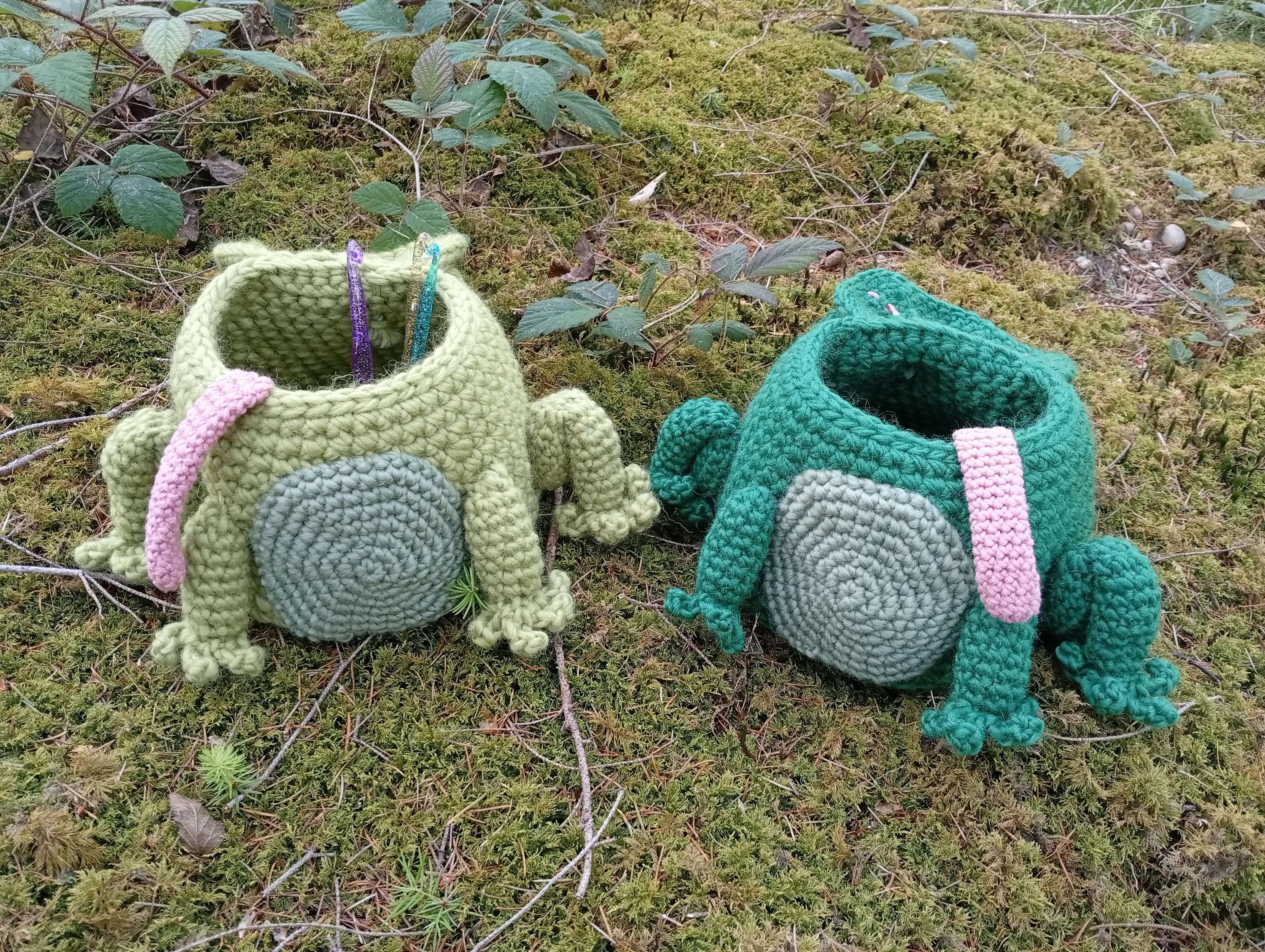 Frog Baskets, Cottagecore House Deco, Nature, Practical and Fun Storage ...