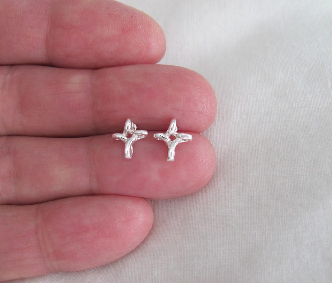 Sterling Silver 9.5mm Looped Cross Post Stud Earrings. - Etsy