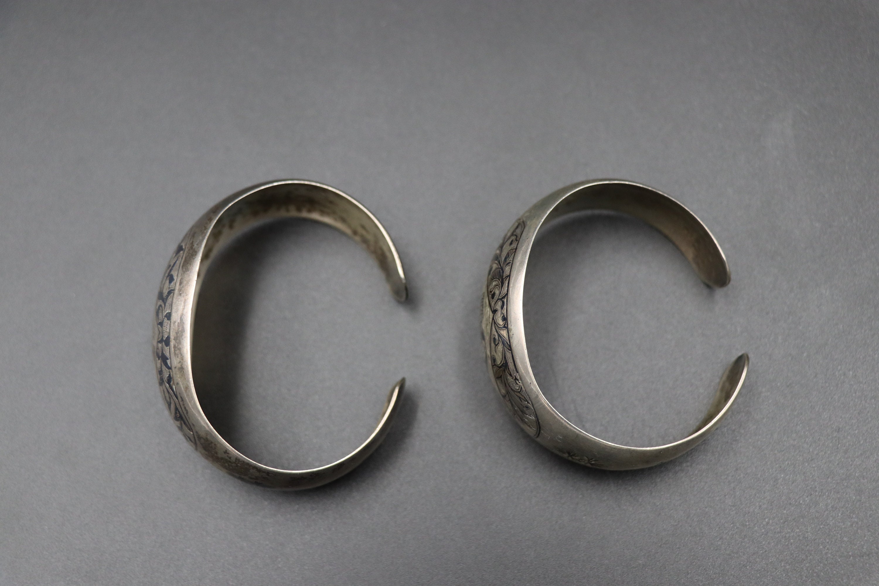 Antique Iraq NIELO Arab Silver Bangle Cuff Bracelet PAIR - Etsy