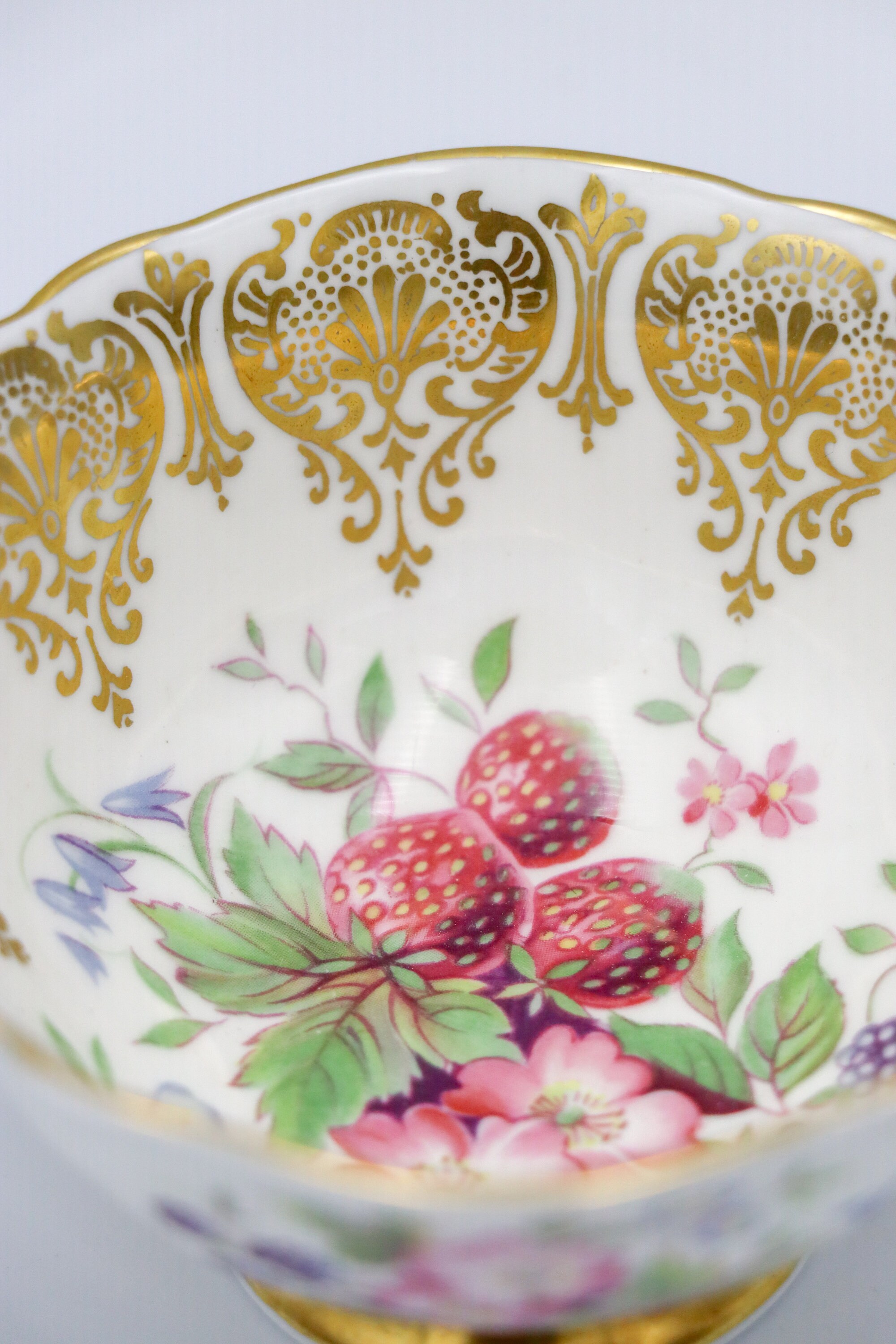 Stunning Rare Paragon Gold Gilt Fruit & Strawberry Orchard Tea Cup ...