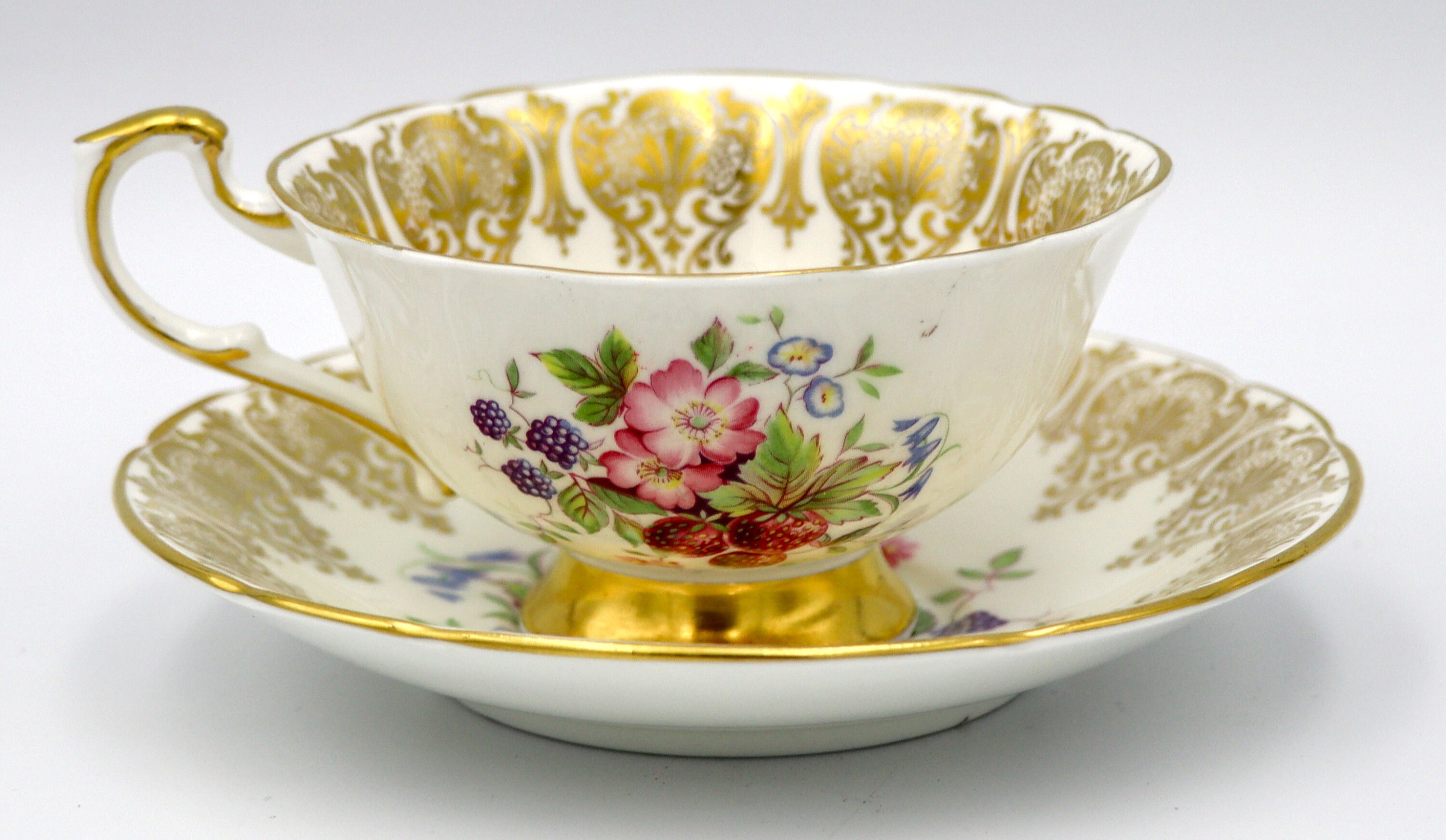 Stunning Rare Paragon Gold Gilt Fruit & Strawberry Orchard Tea Cup ...