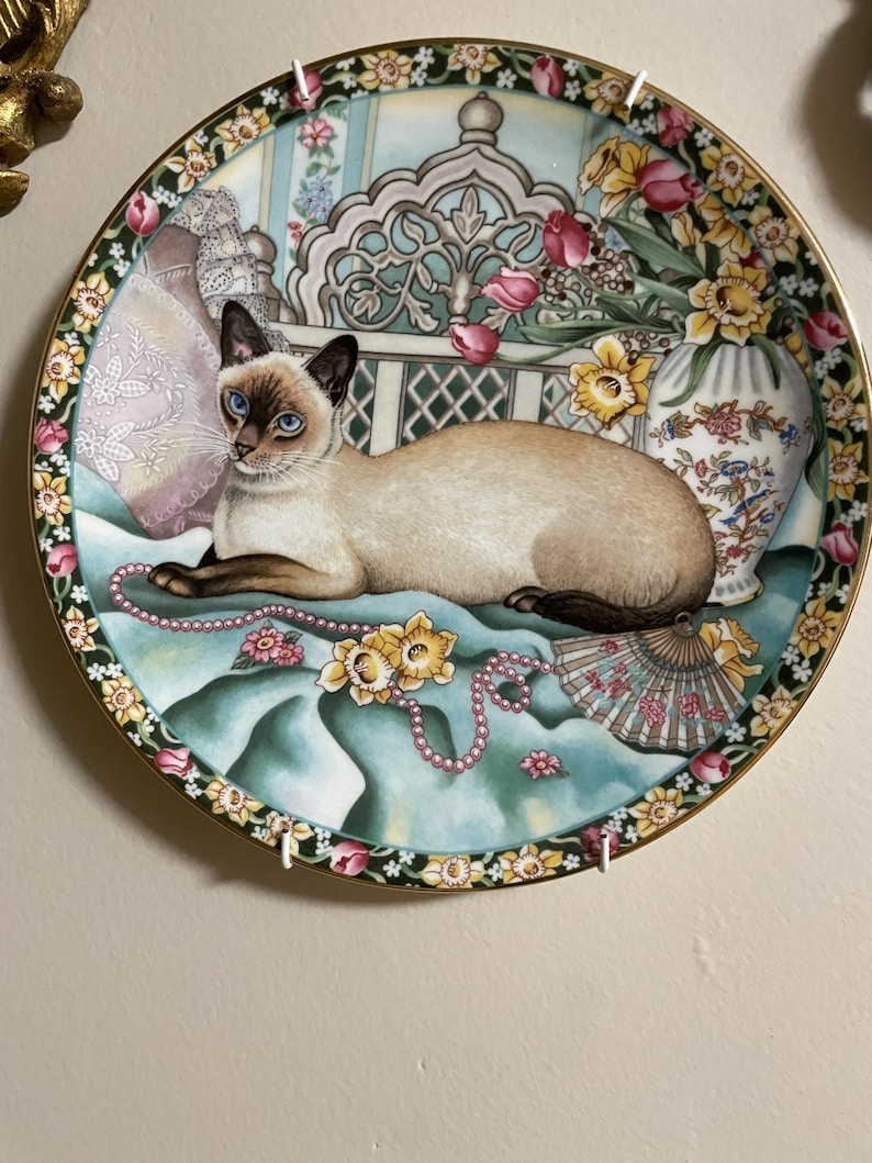 Set of Four Vintage Decorative Collector Cat Plates Featuring Siamese ...