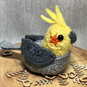 Cockatiel Crochet Pattern Charlie the Cockatiel, Cockatiel African ...