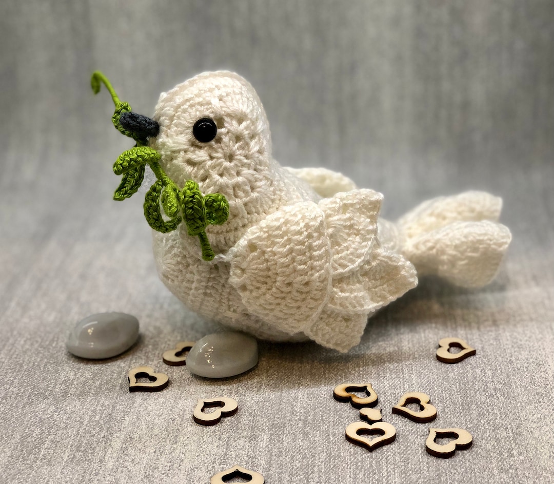 Dove Crochet Pattern White Dove - White Dove of Peace - African Flower ...