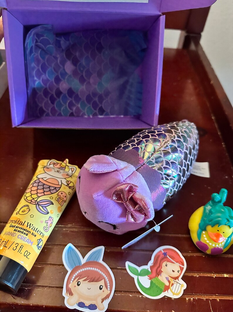 Mermaid Surprise Box Mermaid Birthday Party Gift Duckie Mermaid Cat ...