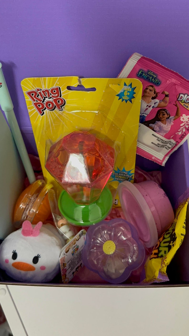 Kids Surprise Box Toys Plushies Kids Mystery Box Birthday Gift Sensory ...