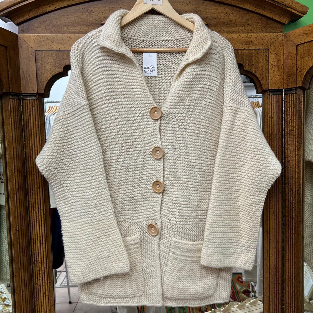 Vintage Oatmeal Knit Cardigan With Large Pockets | Vintage Cardigan ...