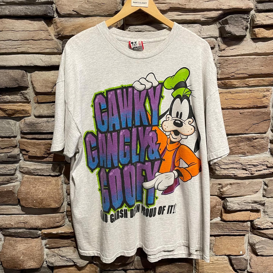 Vintage Disney Designs Goofy Graphic T-shirt | Vintage Graphic T-shirt ...