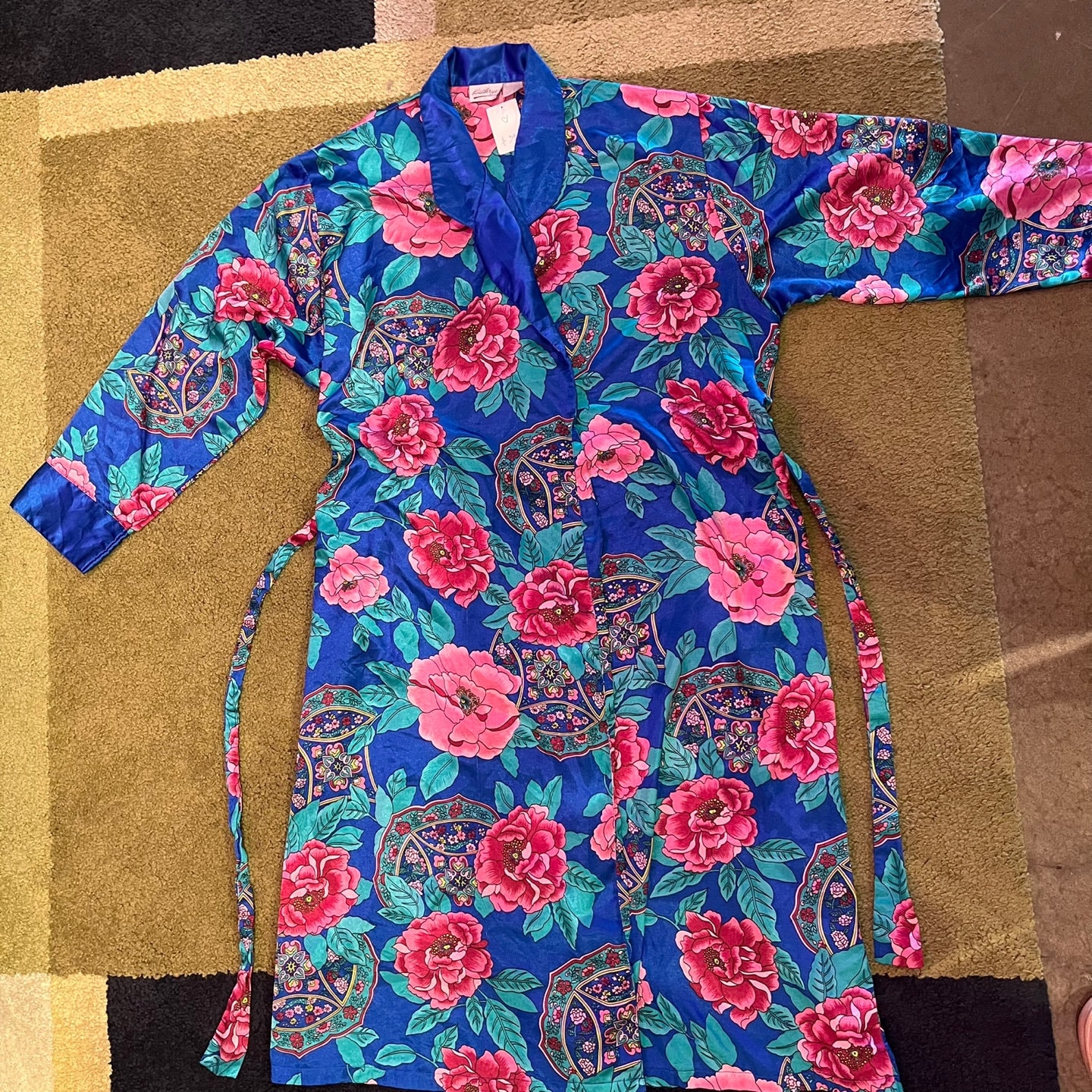 Vintage Kathryn Long Satin Floral Robe With Large Flowers Vintage Robe ...