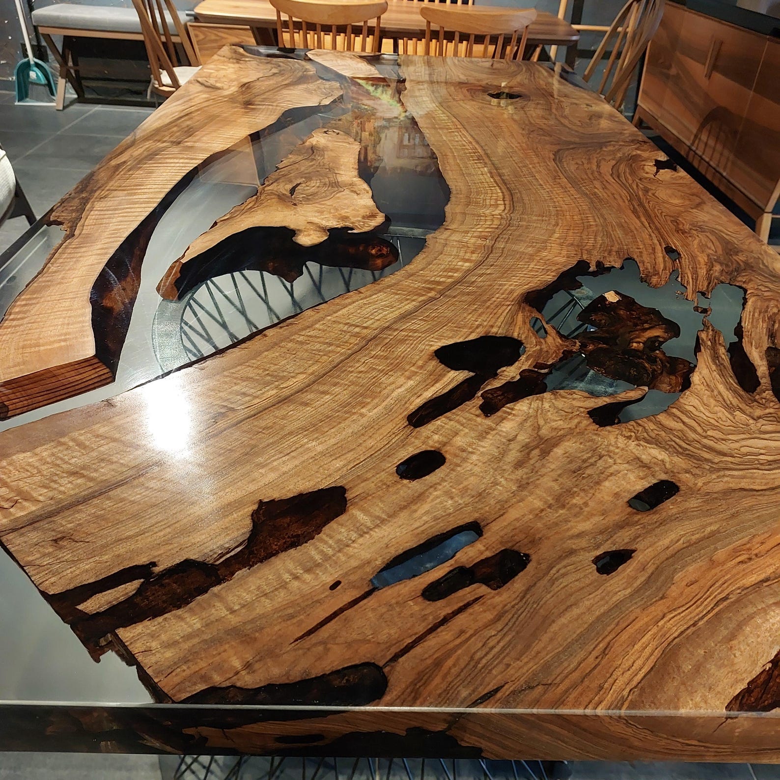 Resin Dining Table, Epoxy Walnut Kitchen Table, Walnut Dinner Table ...