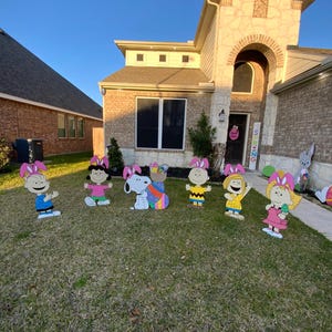 Peanuts Gang Easter Yard Art - Etsy