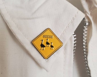 Gold Canadian Goose Lapel Pin CC103G Geese Pins Canadian - Etsy