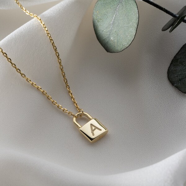 Padlock Necklace - Etsy