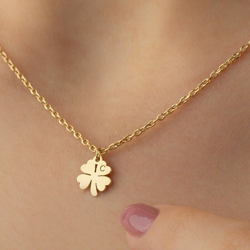 Clover Necklace - Etsy