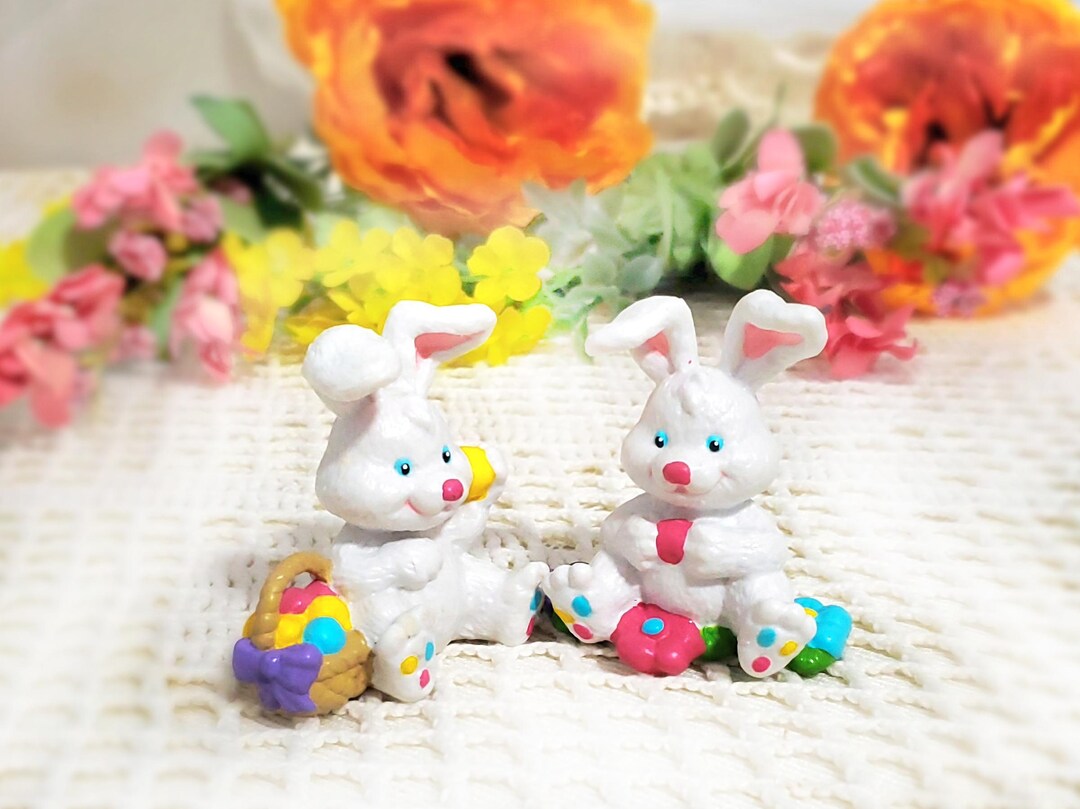 Pair Vintage Easter Bunny Figurines Applause Herman Goelitz PVC Shelf ...
