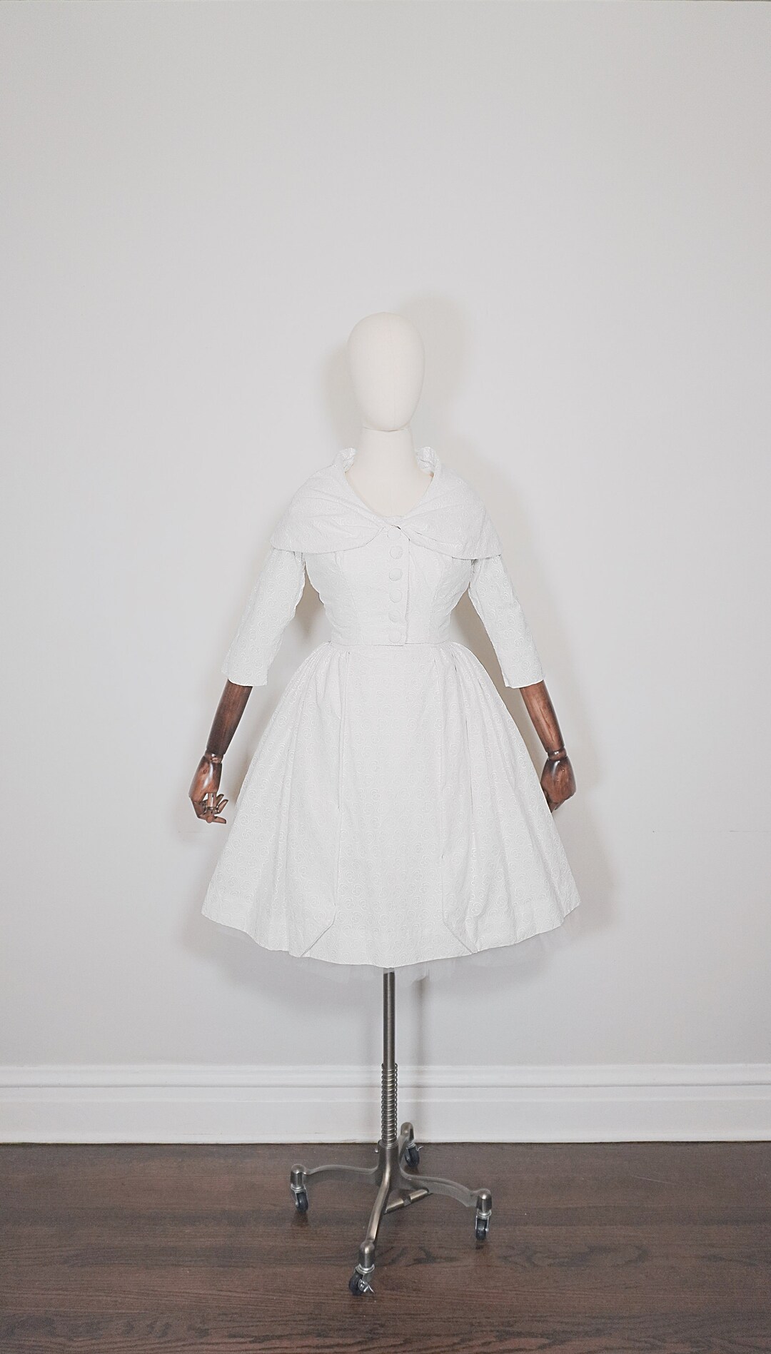 Petite Elegant Princess Style 1950s Fit and Flare Brocade DRESS With ...