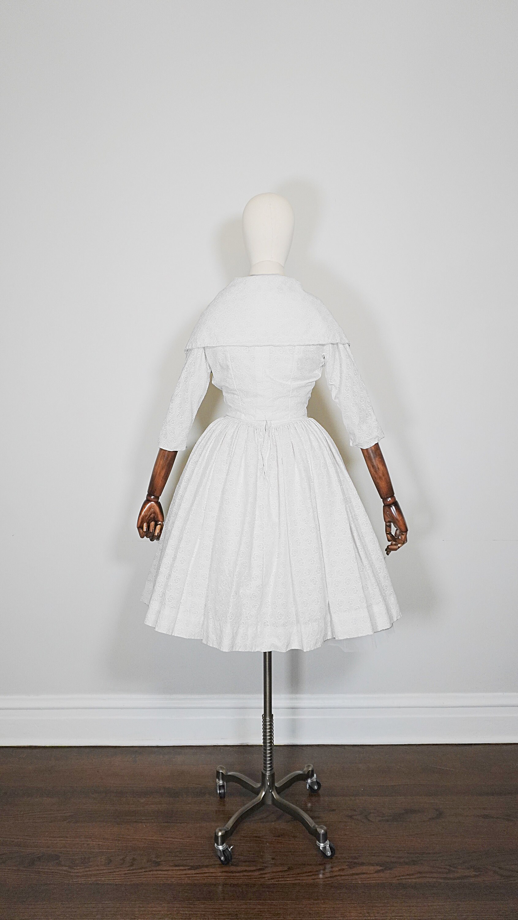 Petite Elegant Princess Style 1950s Fit and Flare Brocade DRESS With ...
