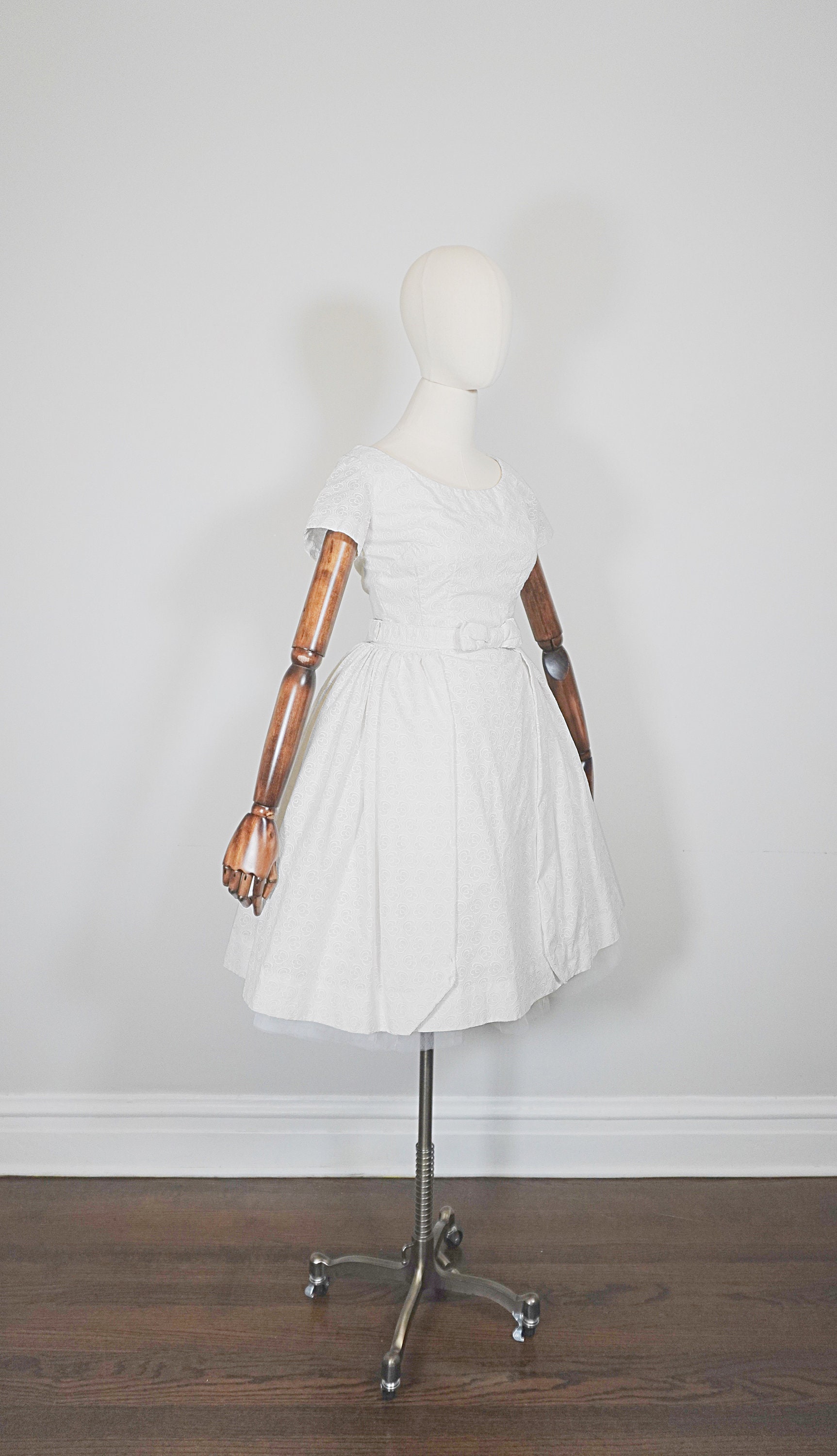 Petite Elegant Princess Style 1950s Fit and Flare Brocade DRESS With ...