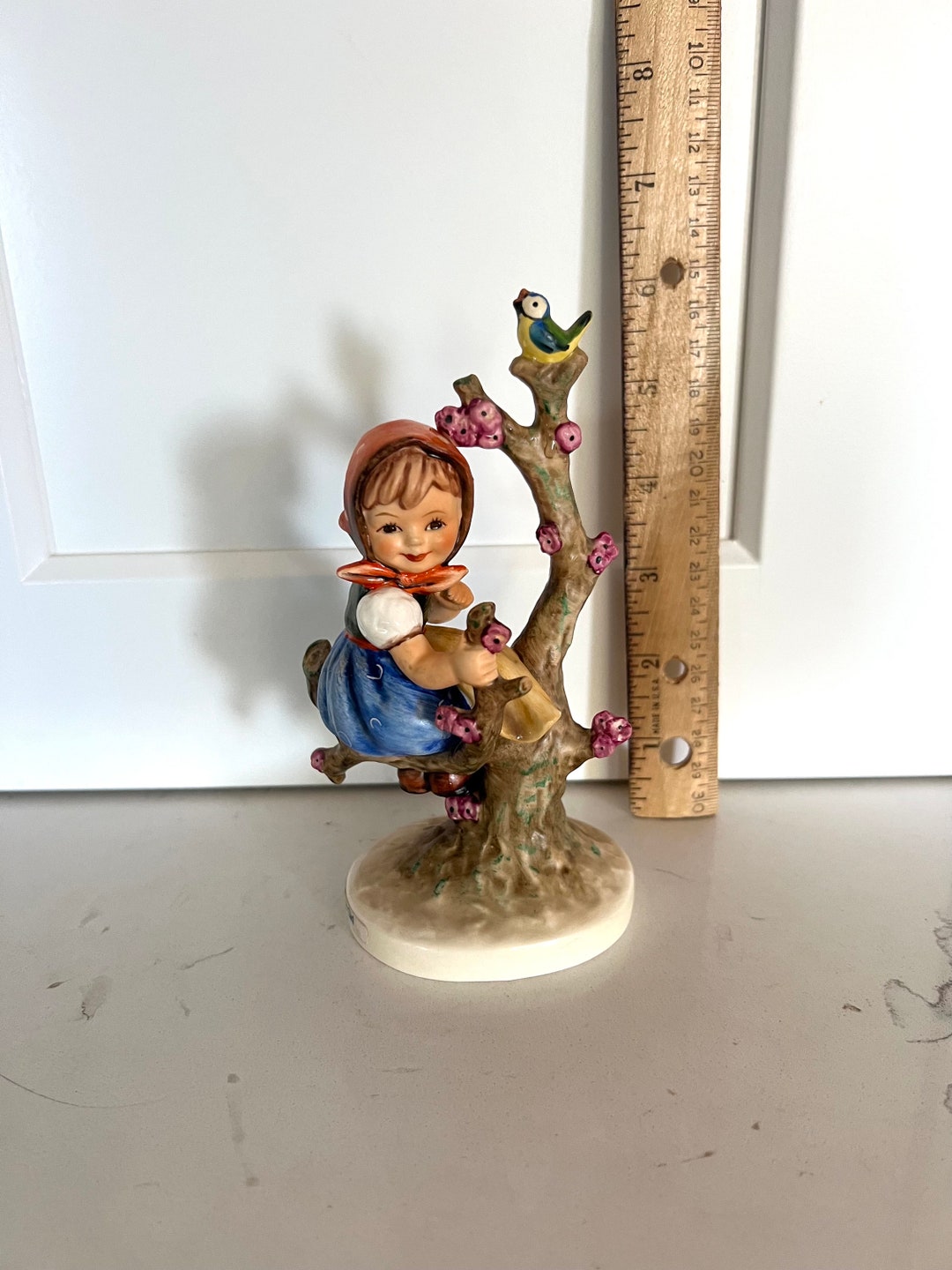 APPLE TREE GIRL — Hummel Goebel | Rare Vintage German Figurine - Etsy