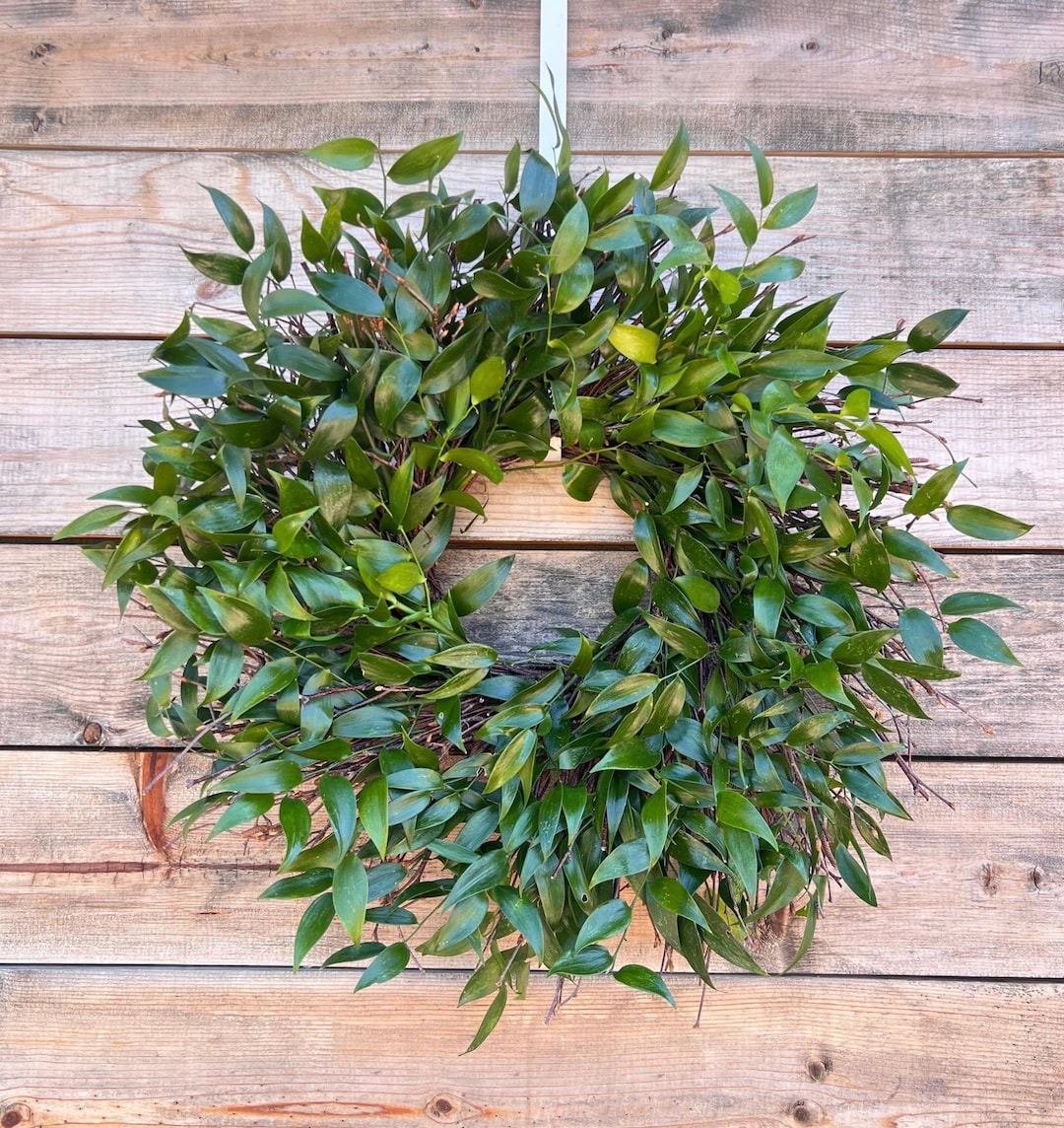 Fresh Wreath Front Door Italian Ruscus Green Home Decor, Wall Decor ...