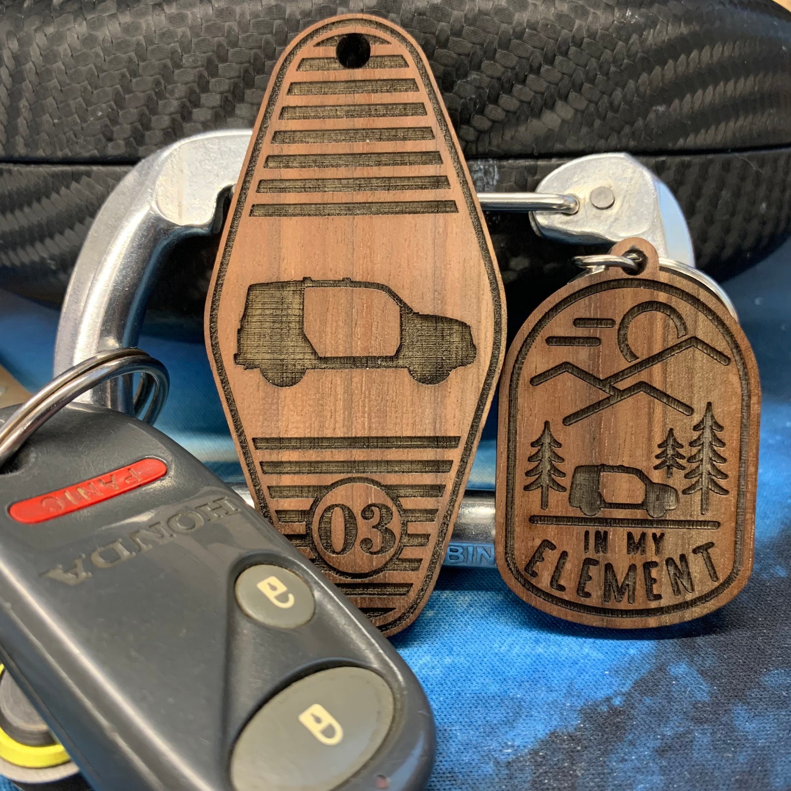 Hotelement Keychain, Wooden Key Tag, Natural Wood Key Chain ...